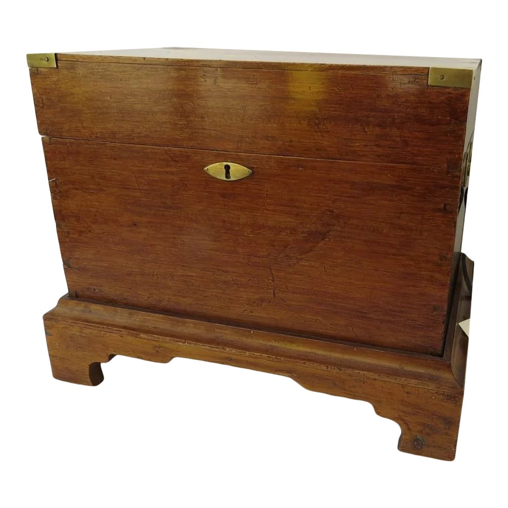 Case Bottle Carrying Box fitted with Original Gilt Decorated Bottles ...