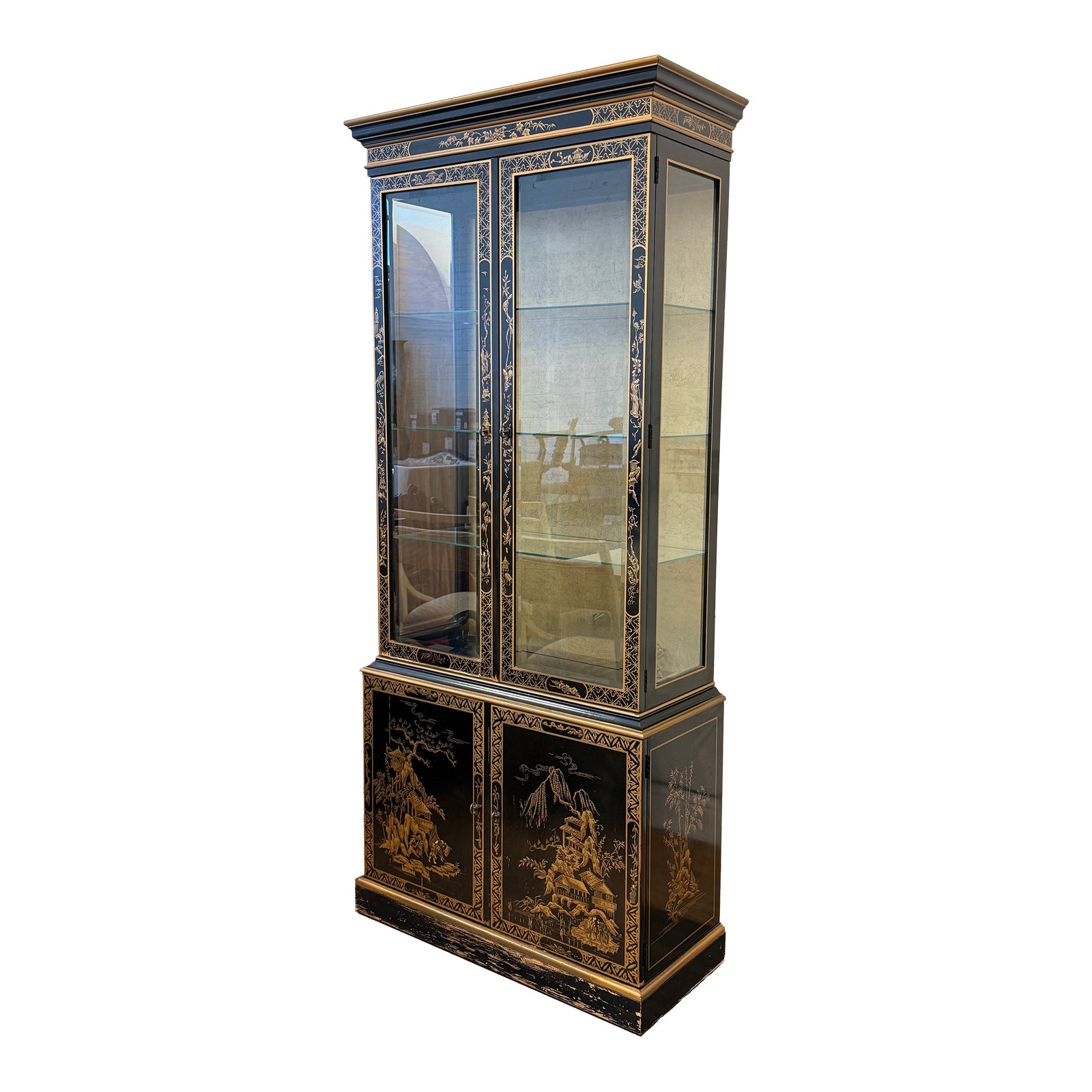 Late 20th Century Drexel Heritage Et Ce Collection Display Cabinet ...