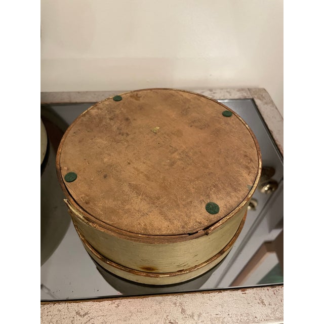 Set of 3 Antique Shaker Round Stacking Boxes | Chairish