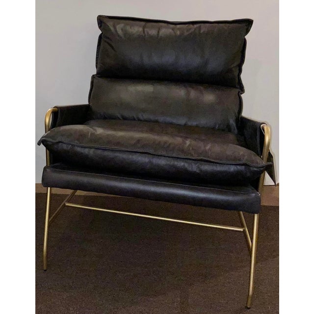 Modern Relaxed Black Leather Lounge Chair | Chairish