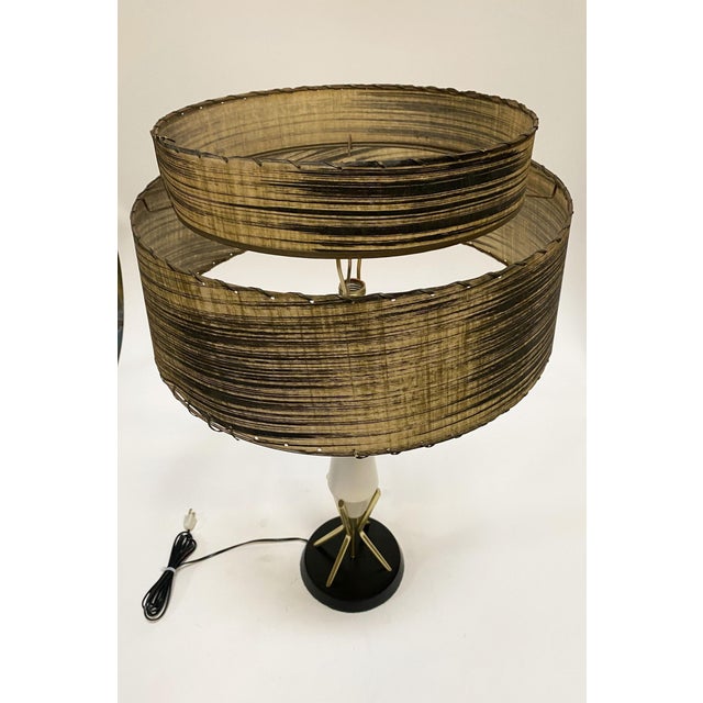 1950s Mid Century Googie Table Lamp W/ Spun Fiberglass Shade | Chairish