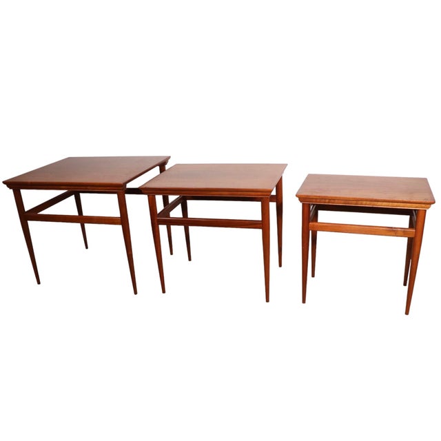 Mid Century Nesting Tables by Heritage | Chairish
