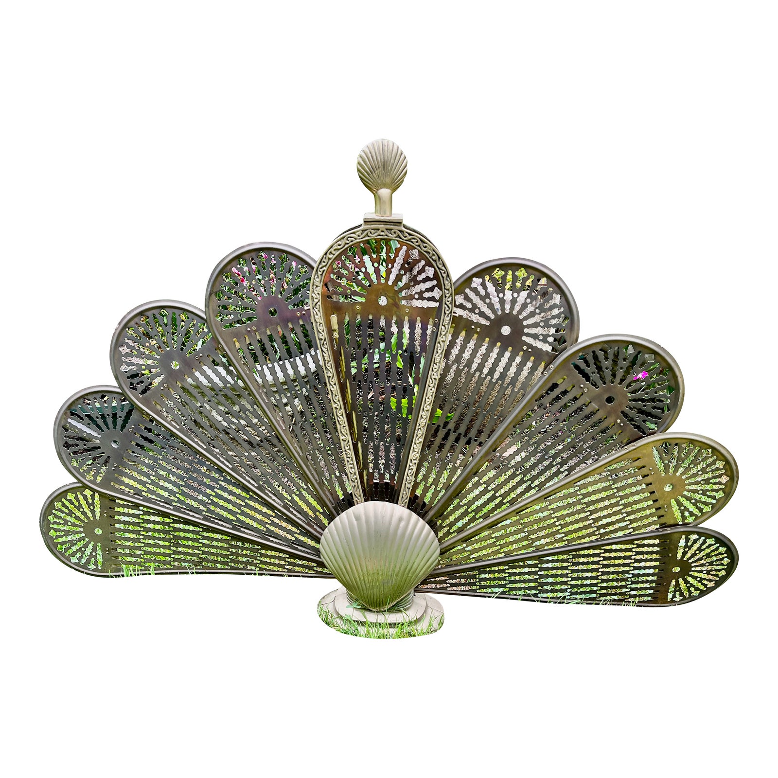 Firescreen With Brass Peacock Feathers Clam Shell Base Vintage 1960s ...