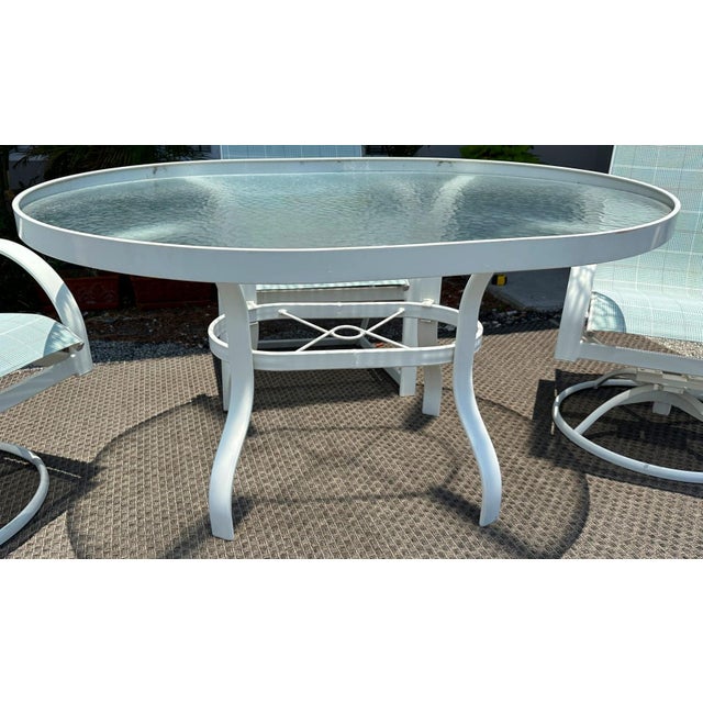 1990s Winston Outdoor Mesh and Aluminum Oval Dining Table & 4 Chairs ...