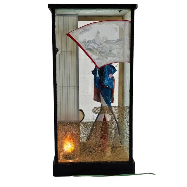 Japanese Shadow Box Lamp Diorama Geisha Scene 13" H | Chairish