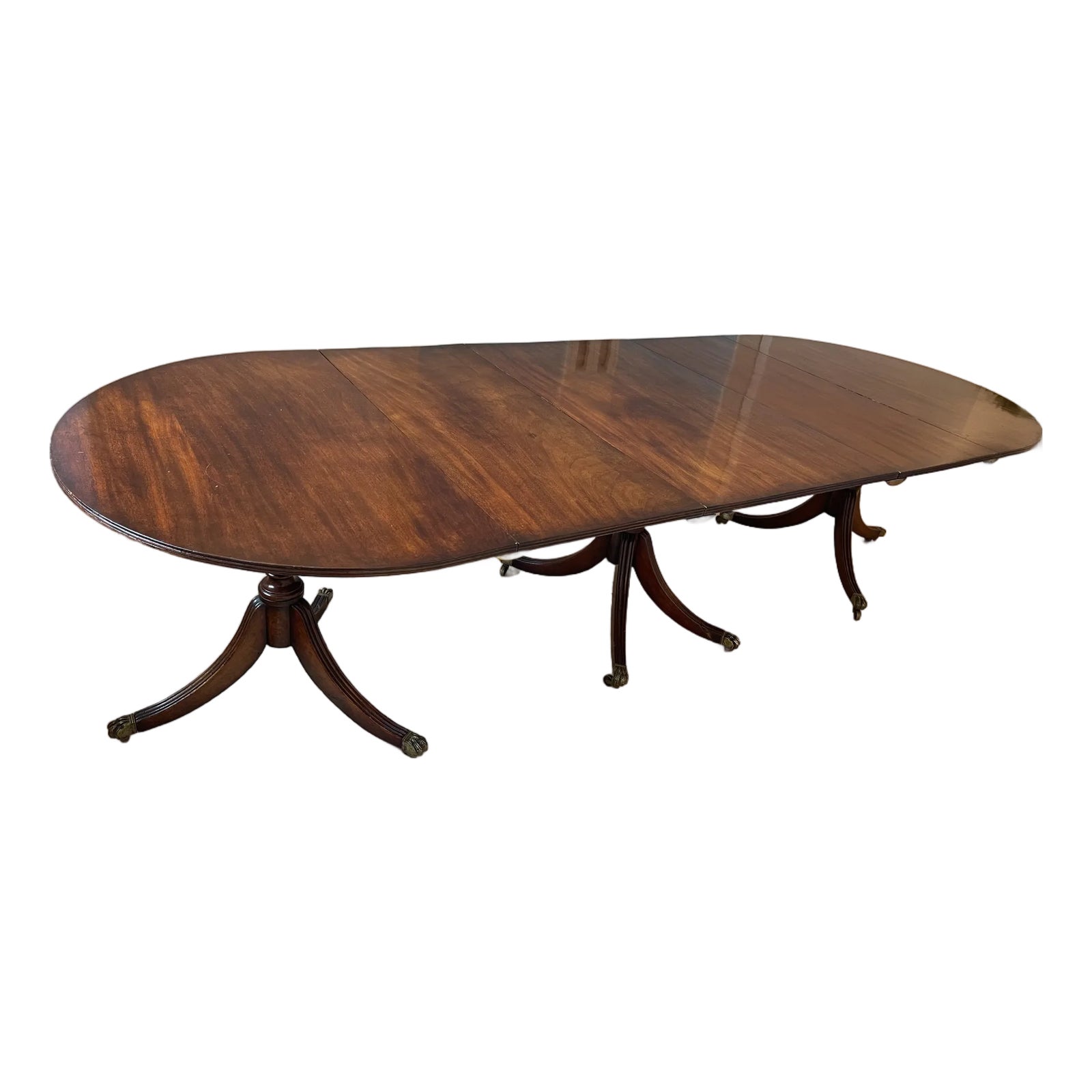 Georgian Style Mahogany Three-Pillar Dining Table With Two Leaves ...