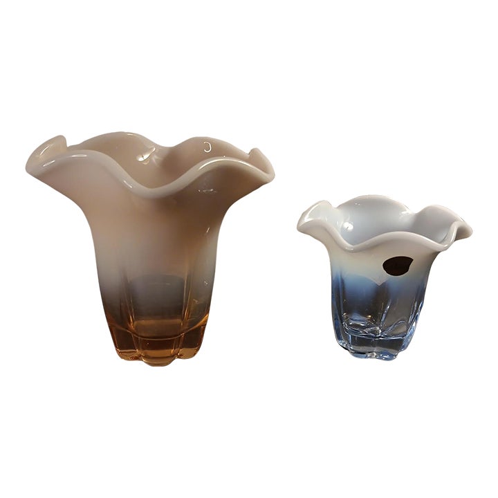 1970s Pair of Duncan Miller Opalescent Glass Ruffled Bud Vases | Chairish