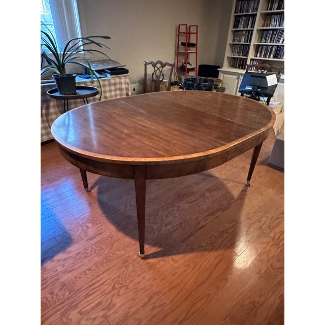 Small Traditional Oval Dining Table | Chairish