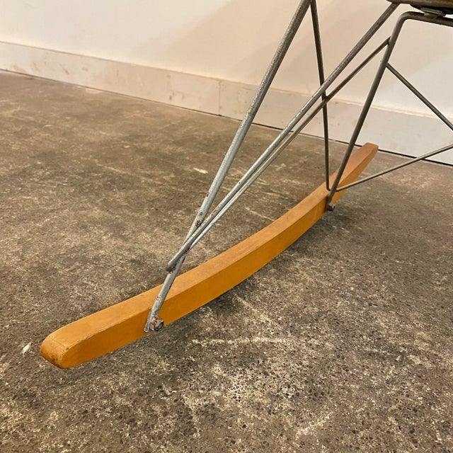 Charles and Ray Eames Arm Shell Rocking Chair for Herman Miller in ...