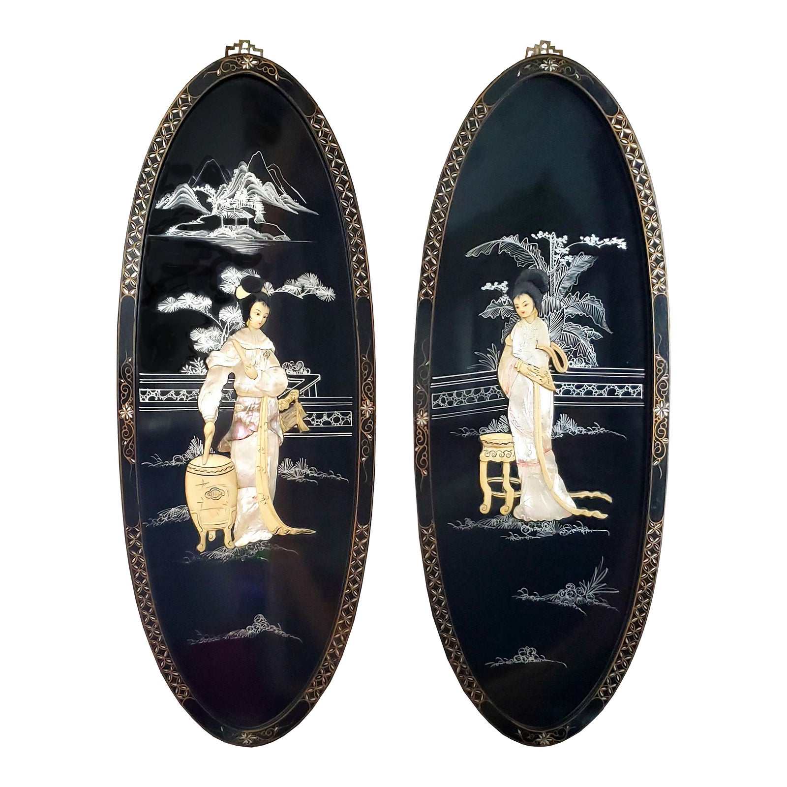 Vintage Black Lacquer Hand Painted Mother of Pearl Inlay Oval Wall ...