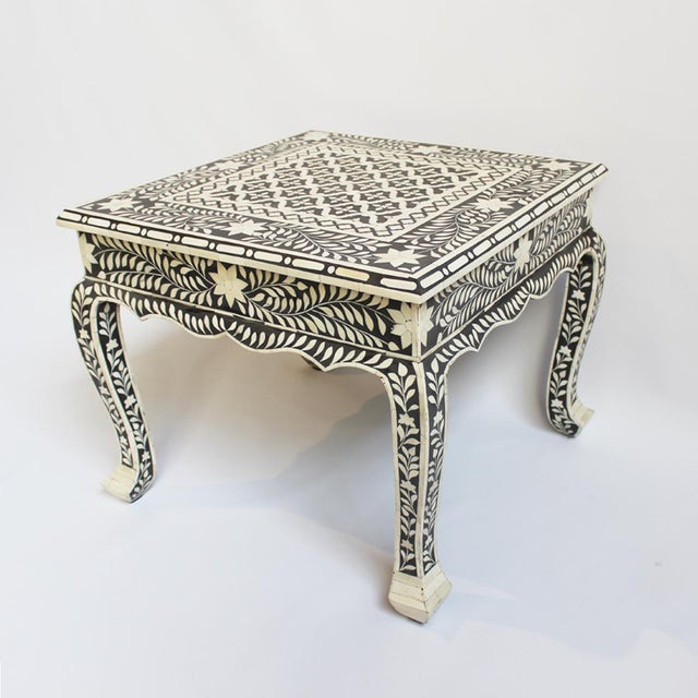 Black & White Floral Leaf Pattern Side Table | Chairish