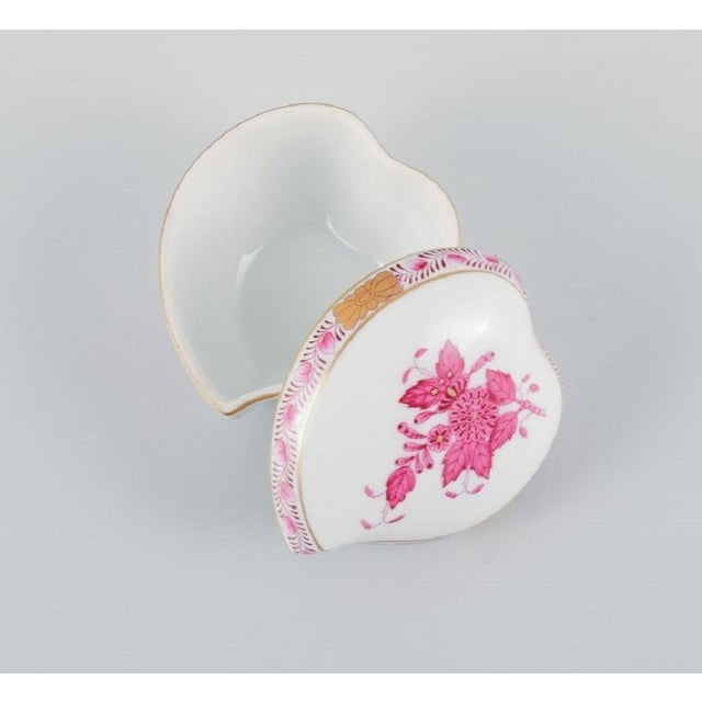 Small Pink Indian Porcelain Pieces with Purple Flowers from Herend, Set ...