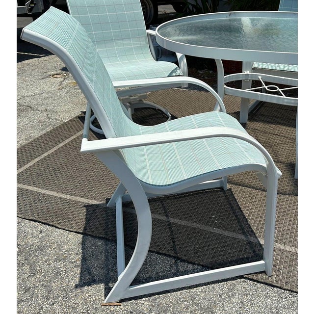 1990s Winston Outdoor Mesh and Aluminum Oval Dining Table & 4 Chairs ...