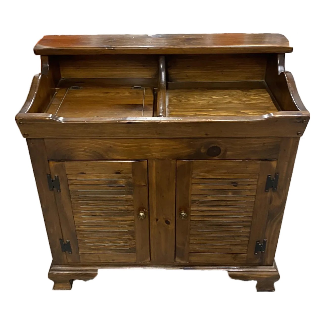 Ethan Allen Antiqued Pine Old Tavern Dry Sink Buffet | Chairish