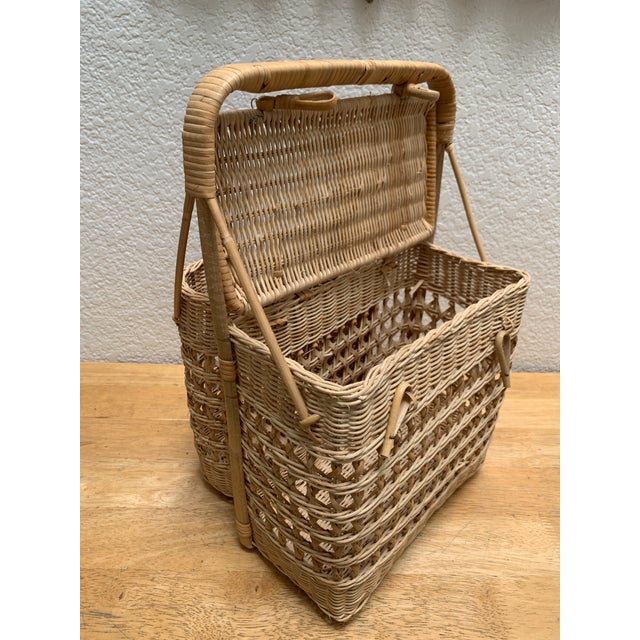 Charming Vintage Picnic or Concert Basket | Chairish