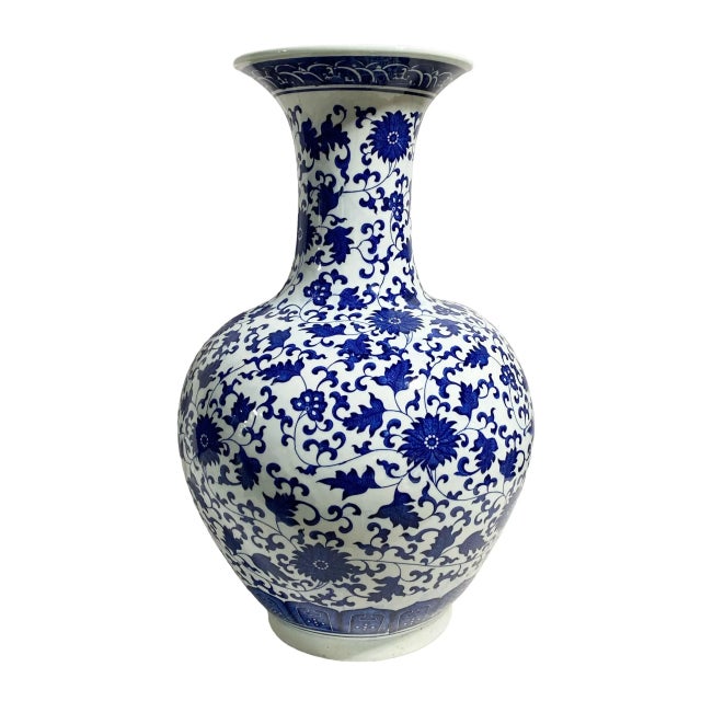 Lg Chinoiserie Blue & White Porcelain Onion Shape Chrysanthemum Vase 25 ...