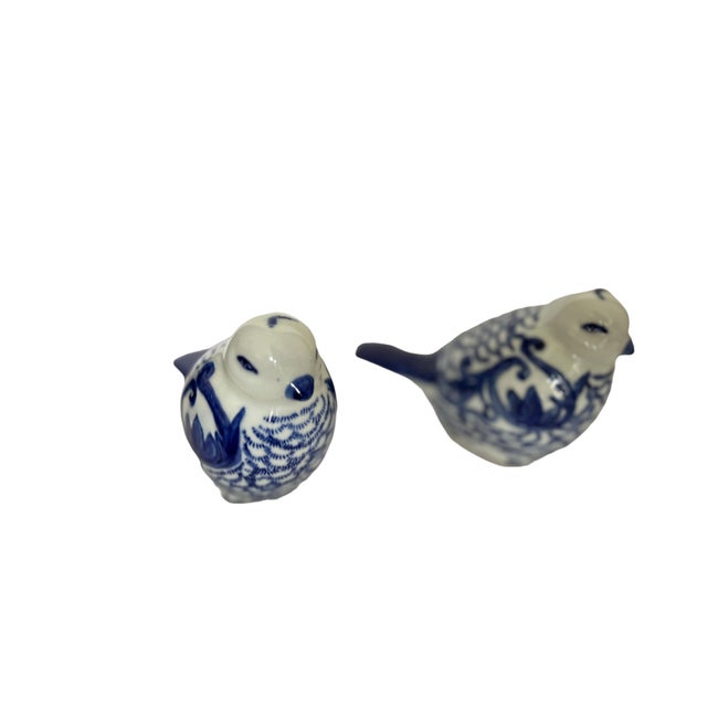 Pair of Contemporary Blue & White Chinoiserie Birds | Chairish