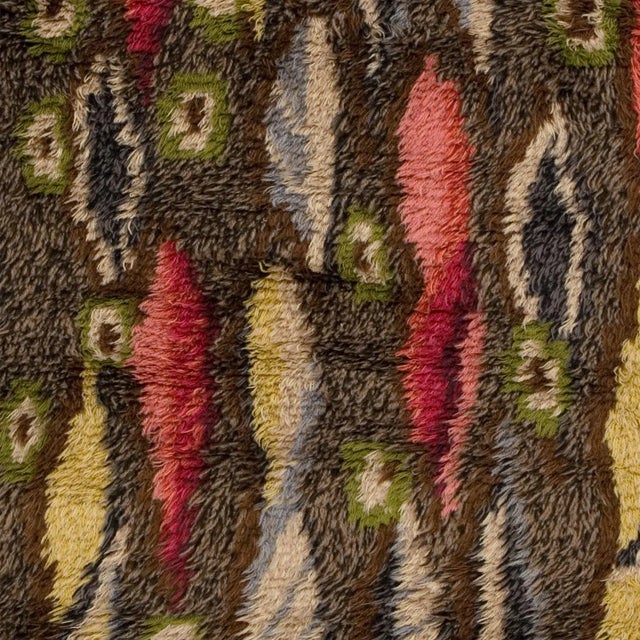 Mid 20th Century Swedish Rya Rug- 4′9″ × 6′10″ | Chairish