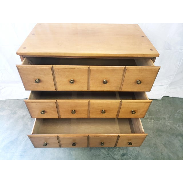 Mid 20th Century Kroehler Cape Cod Collection Solid Hard Rock Maple ...