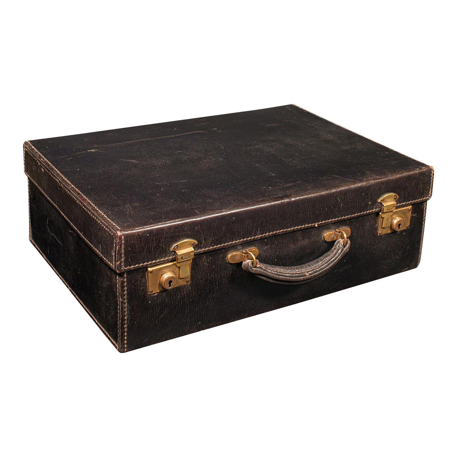 1930's Vintage Travelling Suitcase | Chairish
