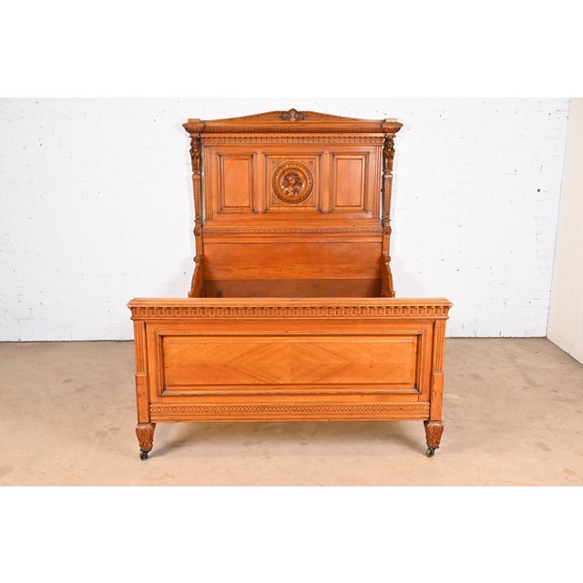 1890s Antique Victorian Attributed to Horner Carved Walnut Full Size ...