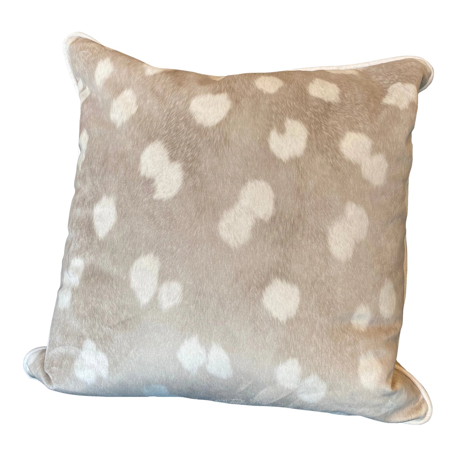 Custom "Fawn" Pillow Cover With Contrasting Welt | Chairish