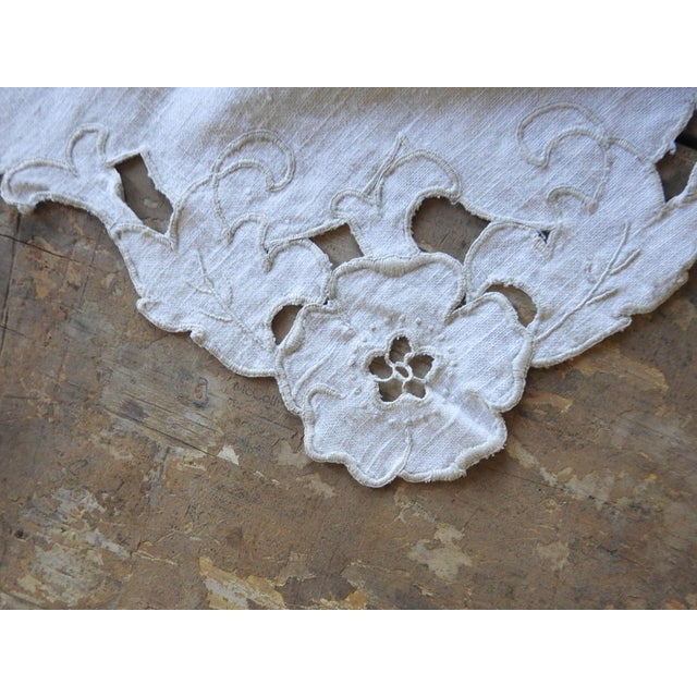 Vintage Ecru Linen Cutwork Embroidery Tablecloth and 6 Napkins | Chairish