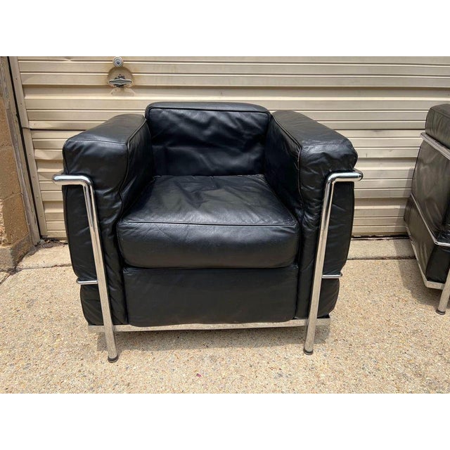 Mid 20th Century Pair of Vintage Lc2 Style Lounge Club Living Room ...