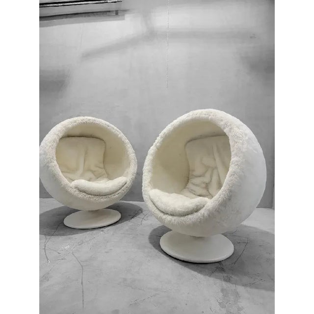 Modern Atomic Space Age Style Orbit Swivel Pod Lounge Chairs by Rh Teen ...