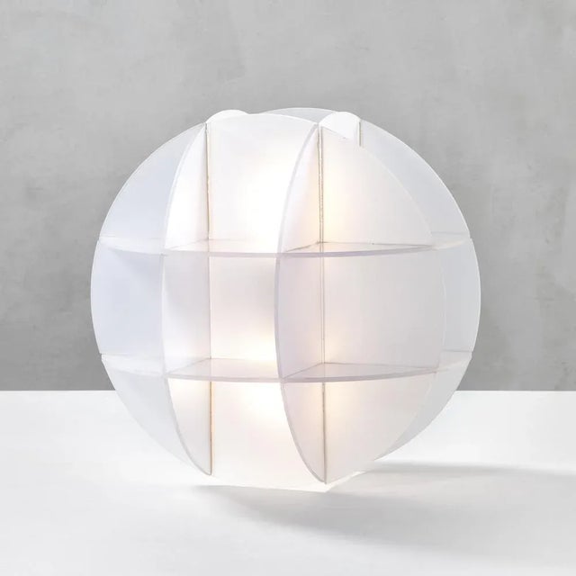 quasar lamp
