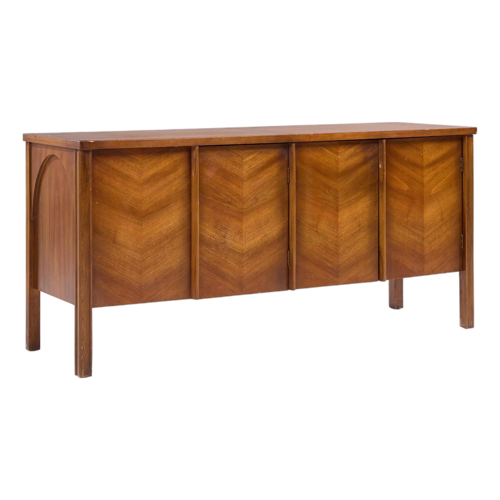 Kent Coffey Perspecta Mid Century Walnut Buffet Credenza | Chairish