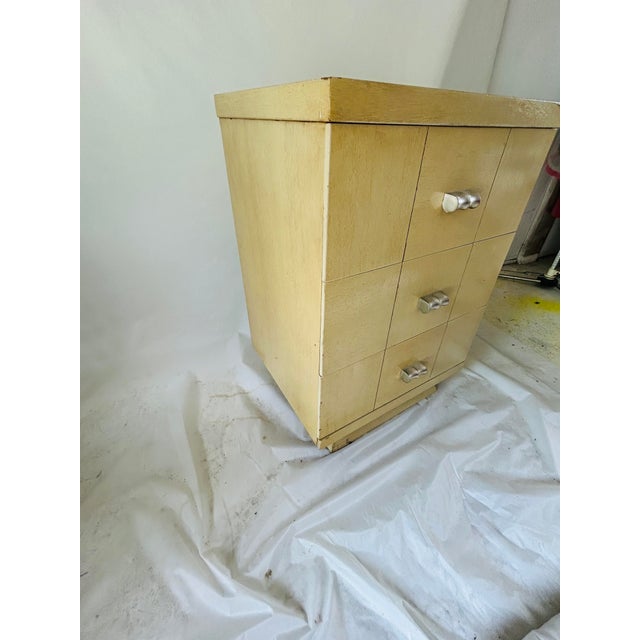 Mid 20th Century Kent Coffey the Cappers Nightstand | Chairish