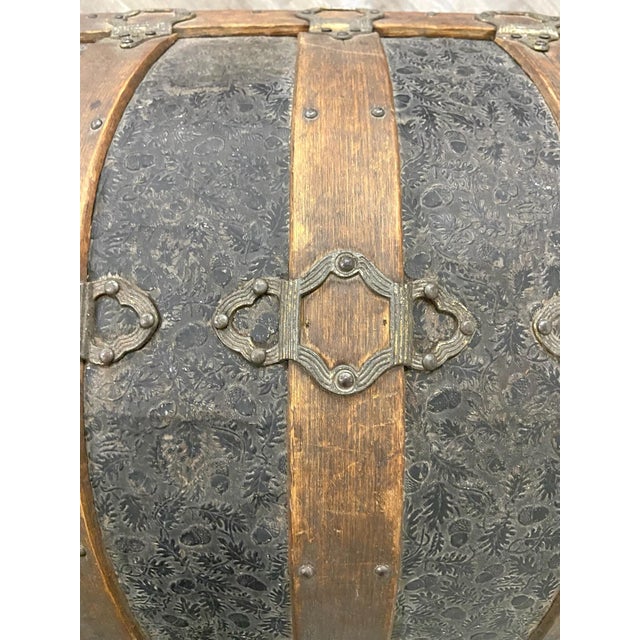 Antique Large Wood and Metal Camel Back Dome Back Steamer Trunk Chest ...