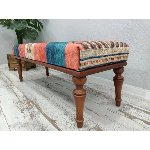 Contemporary Aztec Pattern Printed Rug Rug Uphlstered Ottoman Bench ...