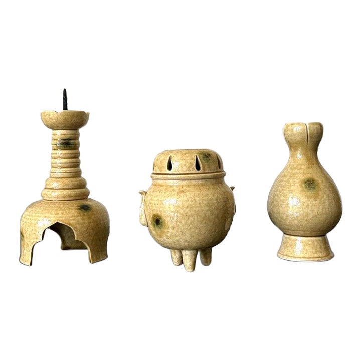 Early 20th Century Korean Empire Period Ki-Seto Ceramic Altar Pieces ...