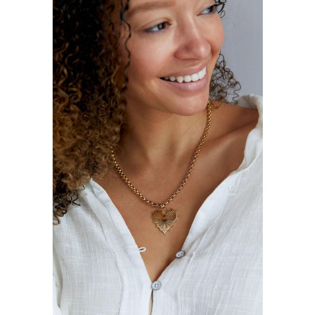 HART Heart of Gold Necklace | Chairish