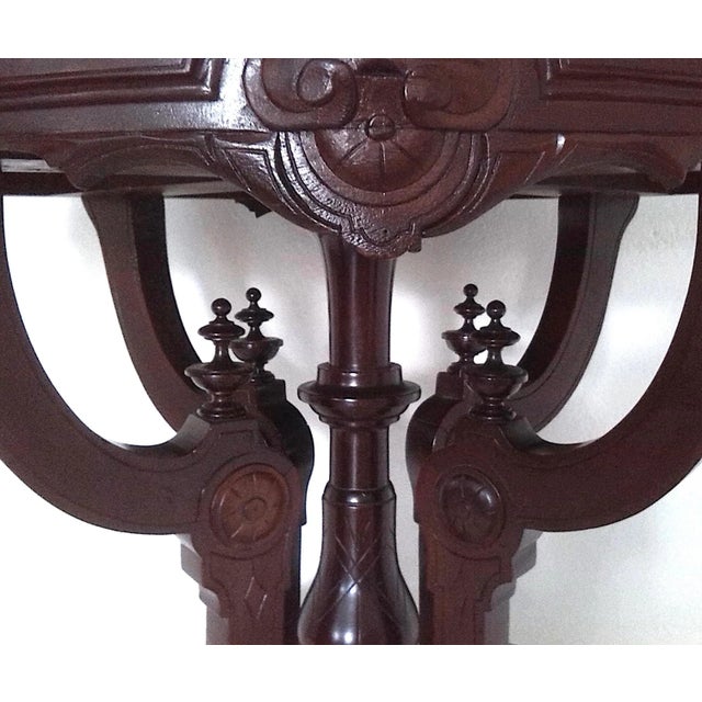Antique Renaissance Revival Walnut Oval Occasional / Parlour Table ...