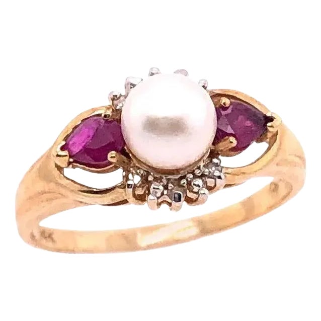 14 Karat Yellow Gold Pearl Solitaire Ring With Ruby and Diamond Accents ...