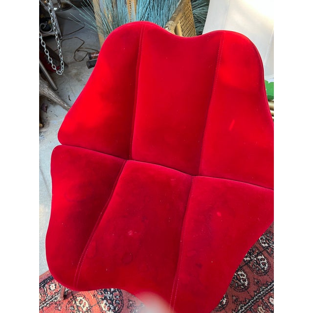1980s Pair of Red Lips Chairs | Chairish
