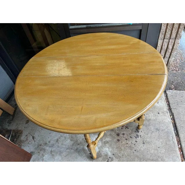 Antique Gate Leg Drop-Leaf Table. 19th Century. | Chairish