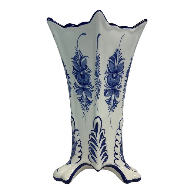 1970s Vintage Italian Hand Painted Delft Blue & White Tri-Footed Vase ...