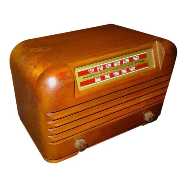 1941 Philco Wood Table Radio | Chairish