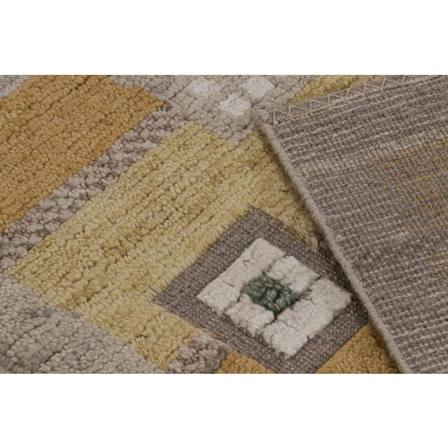 Rug & Kilim’s Scandinavian Style Rug in Gold Brown & Grey Geometric ...