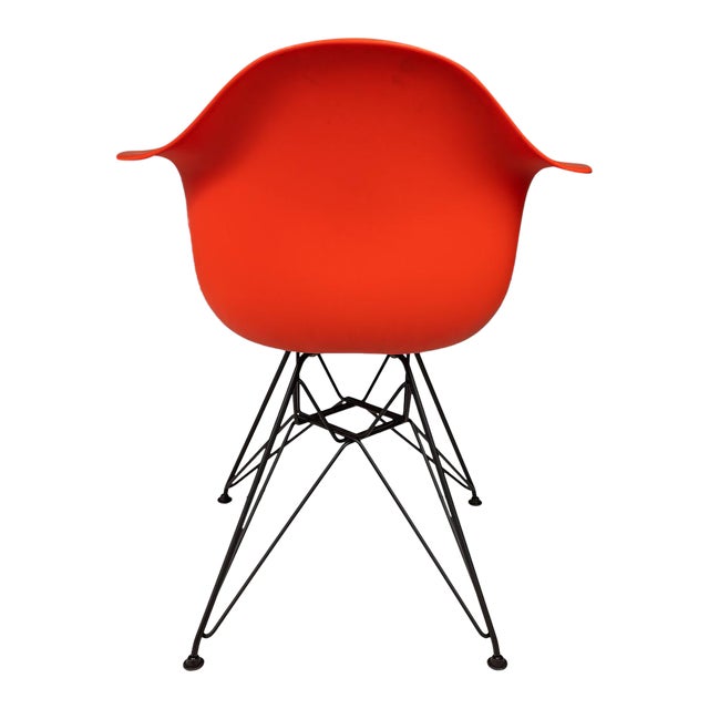 Mid-Century Modern Dar Eiffel Base Lounge Chair by Charles & Ray Eames ...