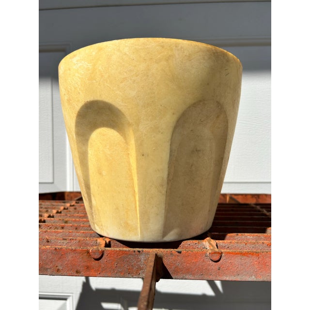 Mid 20th Century Modern Fesco Plastic Planter | Chairish