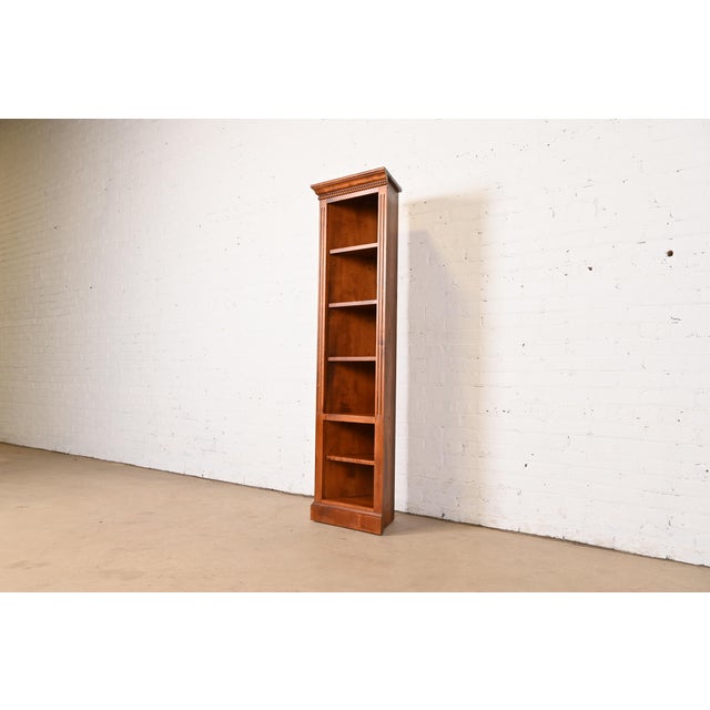 Ethan Allen Shaker Arts & Crafts Maple Corner Bookcase or Display ...