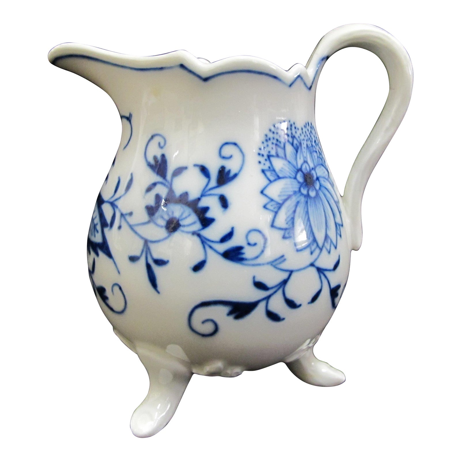 Meissen Porcelain Blue Onion Scalloped Rim Small Footed Creamer Pitcher ...