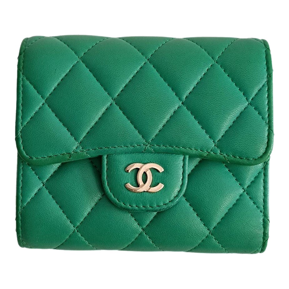 Chanel Chanel Chanel Compact Trifold Wallet In Green Leather | Chairish