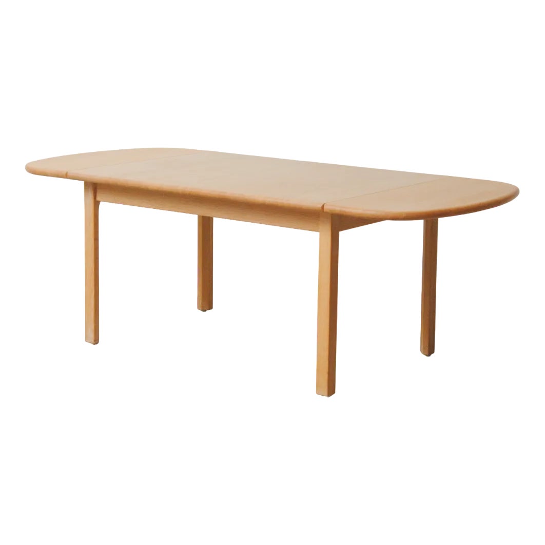 Vintage Jubilee Coffee Table in Oak by Hans J. Wegner for Getama, 2000s ...