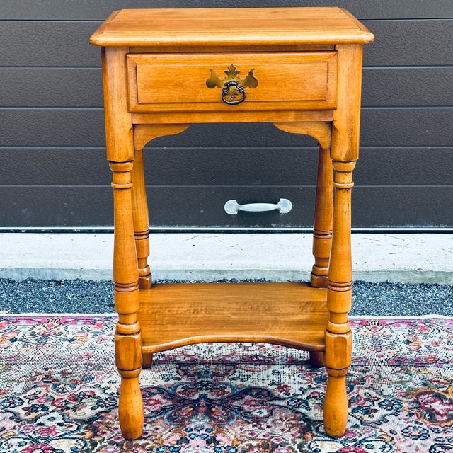 Vintage Kling Solid Maple American Traditional Nightstand | Chairish